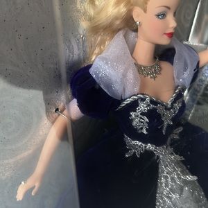 Barbie | Accents | Barbie Doll Mattel Rare Special Edition 999 Mattel ...